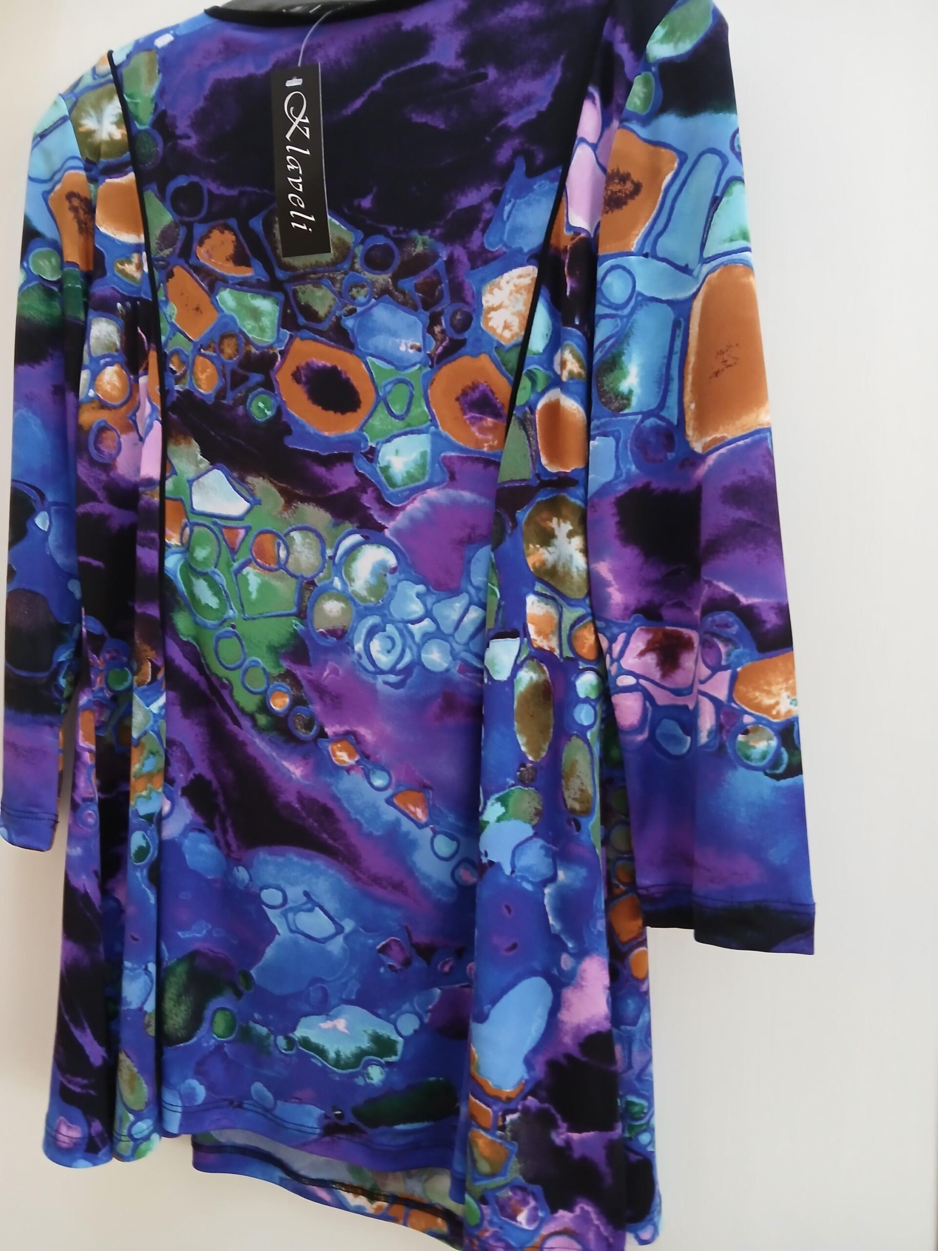 Abalone print tailored blouse by Italian designer in a slimming ...